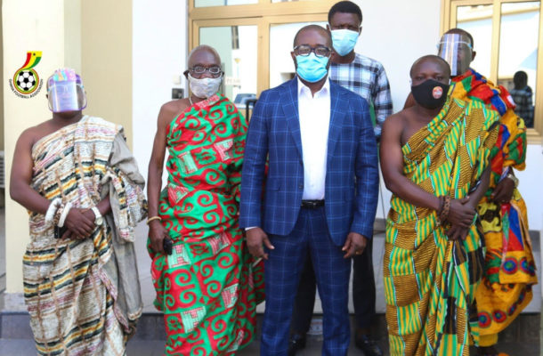 Chiefs from Akuapem Traditional Area pay courtesy call on GFA President ...